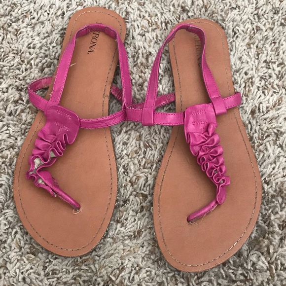 Merona | Shoes | Sandals | Poshmark